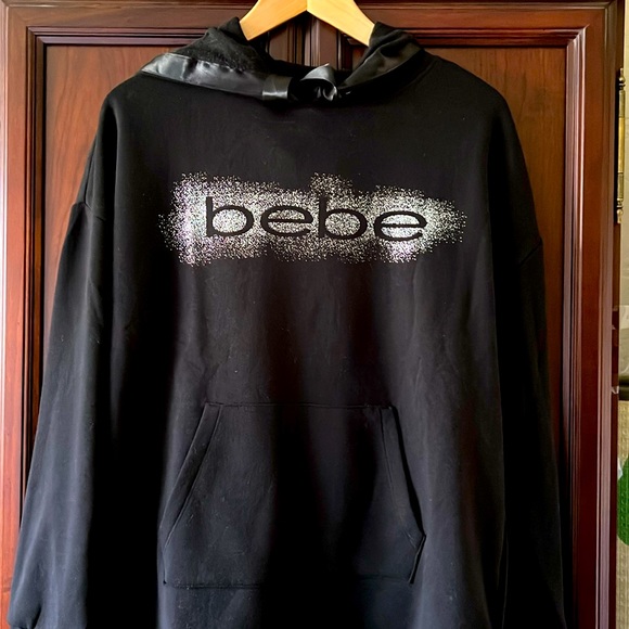 bebe | Tops | Brand New Bebe Sport Womens Foil Spray Tunic Silver ...